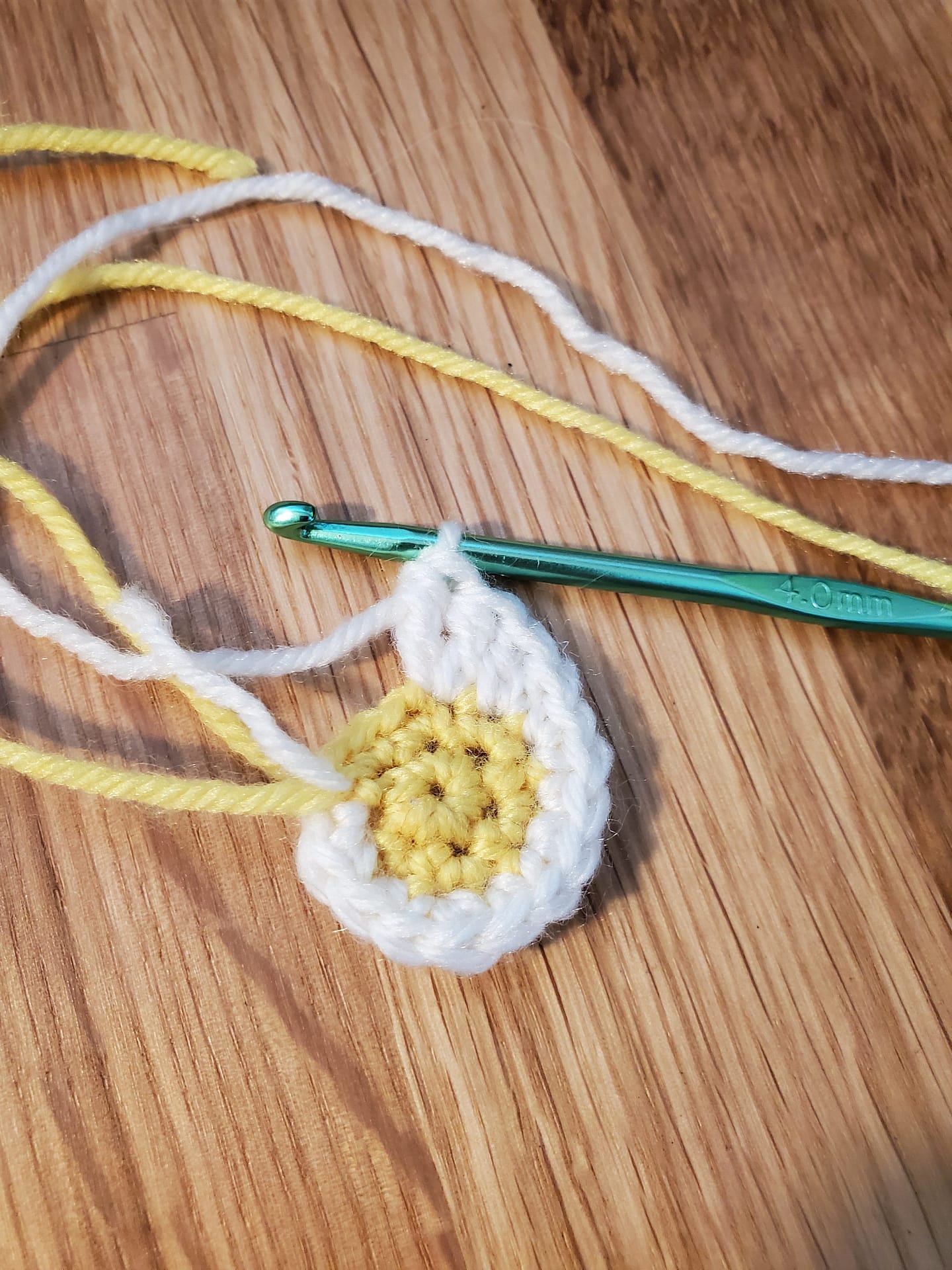 ramen noodle bowl amigurumi (free crochet pattern) – DAiZED AND DISTRACTED