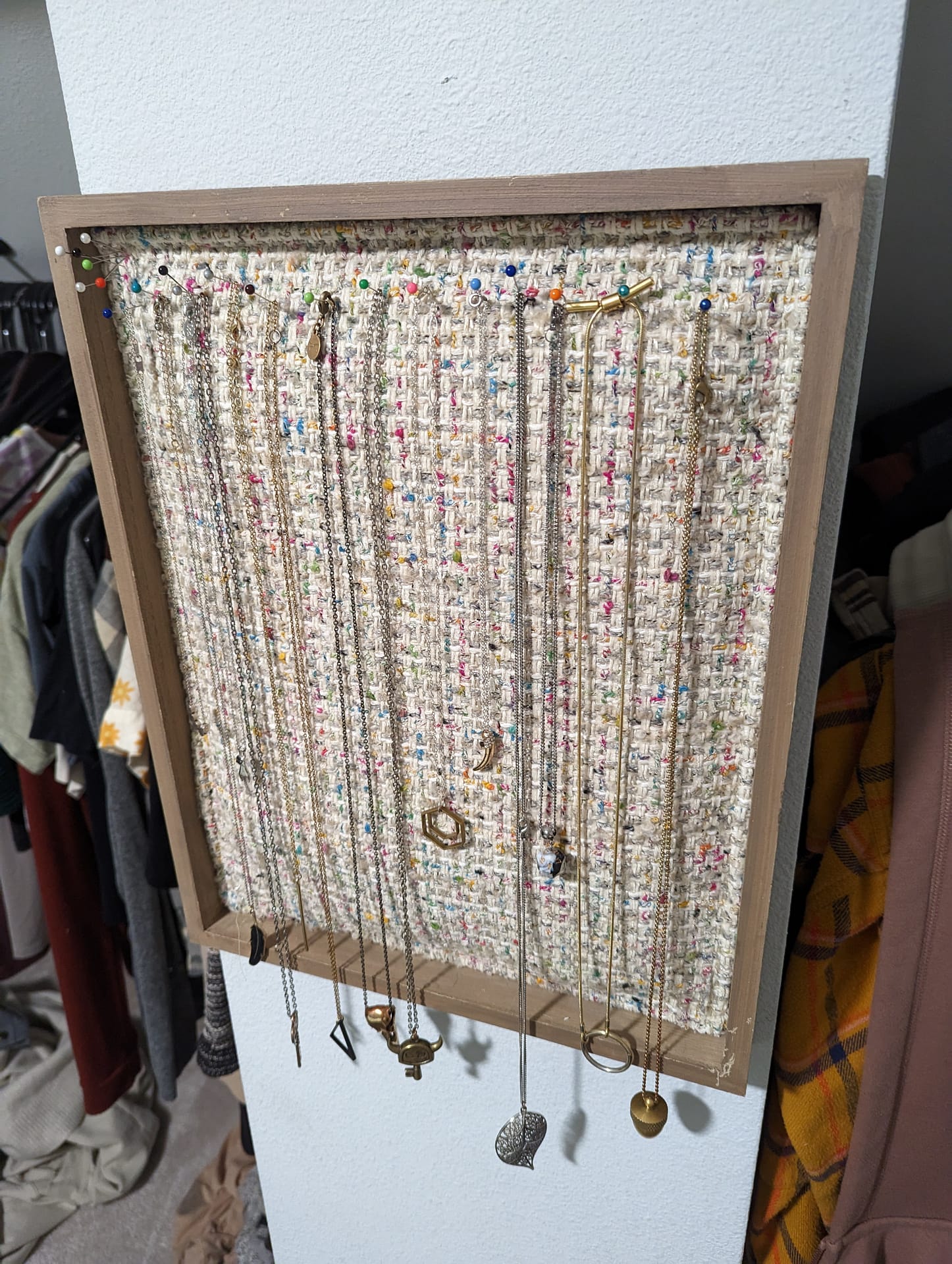 DIY project: jewelry display box from thrifted materials – DAiZED AND ...